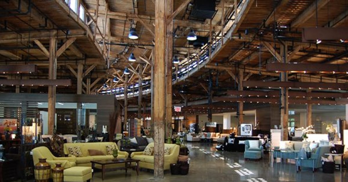 Inside the semi-controversial downtown Leon's, set to open in July ...