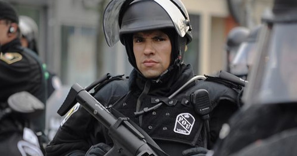 HOT COPS! Fifteen of the G20's sexiest law enforcers - Toronto Life