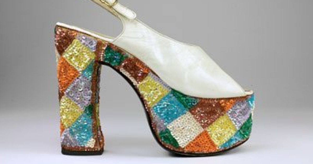 Sky-high heels are the official footwear of the recession - Toronto Life