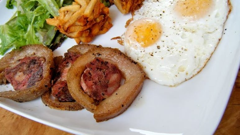 communal table - Toronto Life