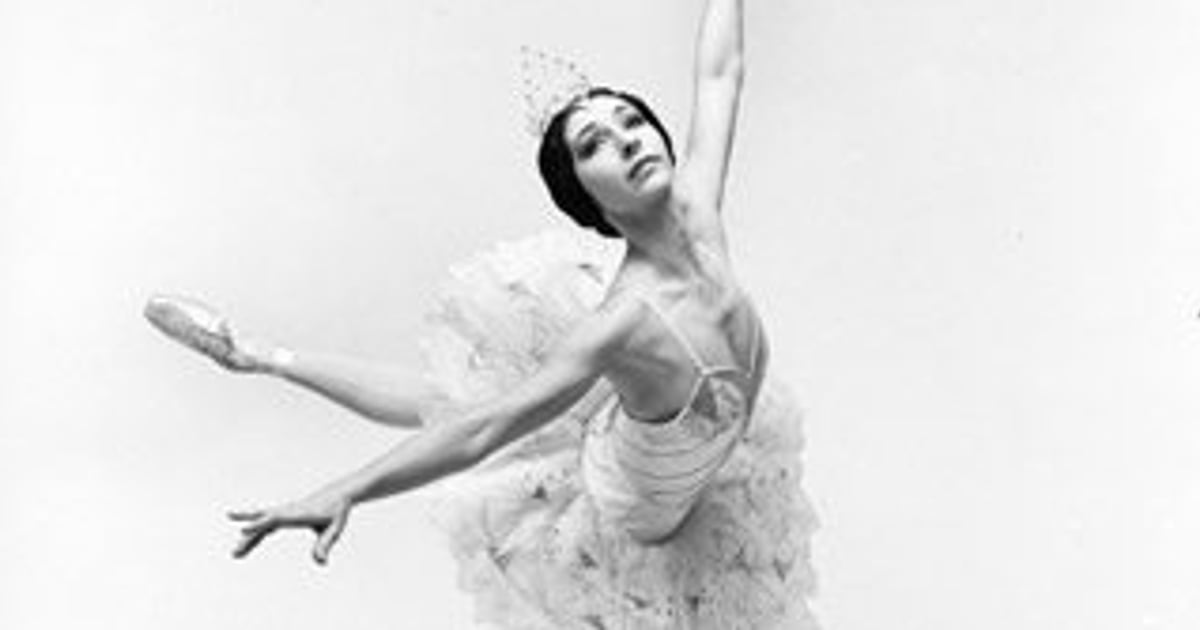 Lois Smith, first principal dancer of the National Ballet of Canada ...
