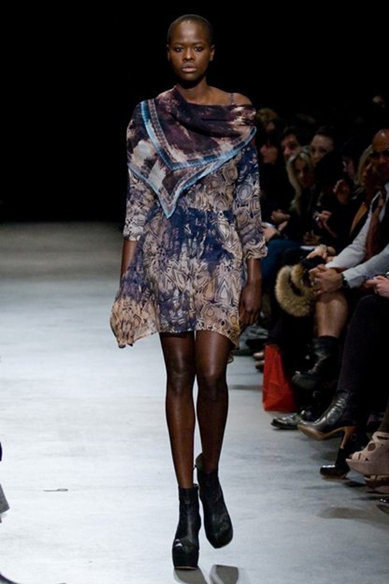 PHOTO GALLERY: see Juma’s fall/winter 2011 collection - Toronto Life