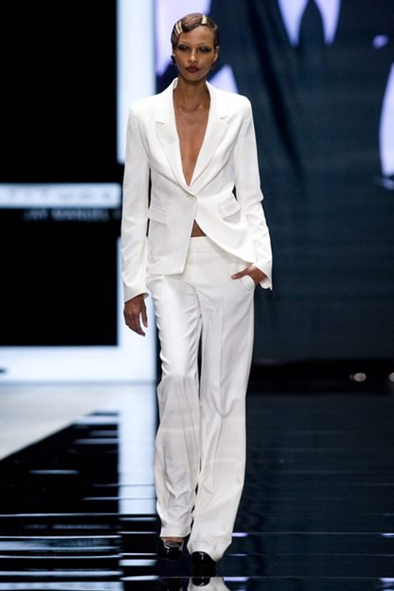 PHOTO GALLERY: see Jay Manuel and Attitude by Sears's fall/winter 2011 ...