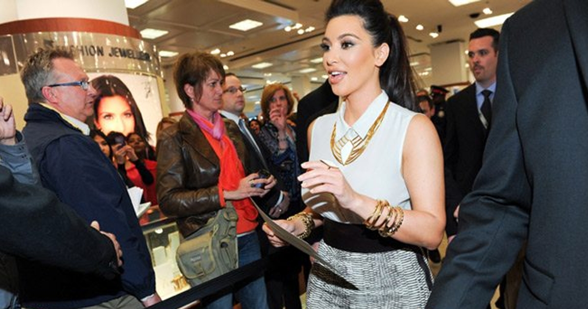 Check out Kim Kardashian and Kanye West being swarmed by fans at The ...