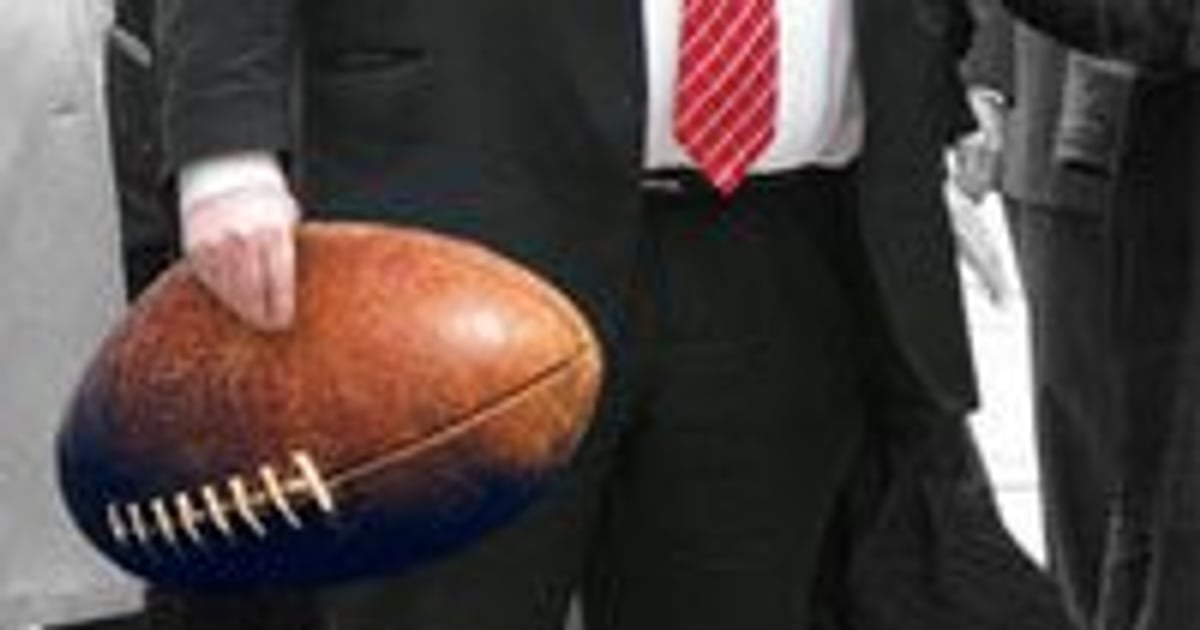 Rob Ford still hasn’t learned how to separate city hall and football ...