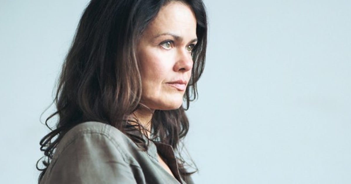 Spotlight: Kristen Thomson depicts a marriage gone pear-shaped in her ...