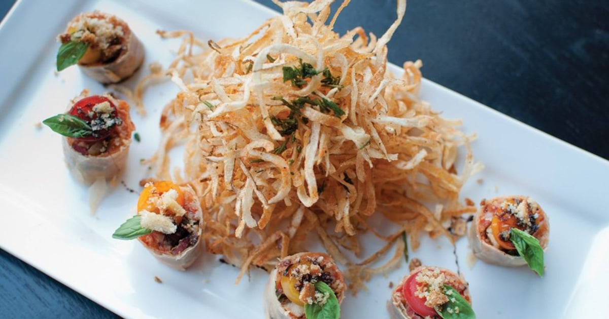 Introducing: Que Supper Club, a new Queen East resto-lounge with ...