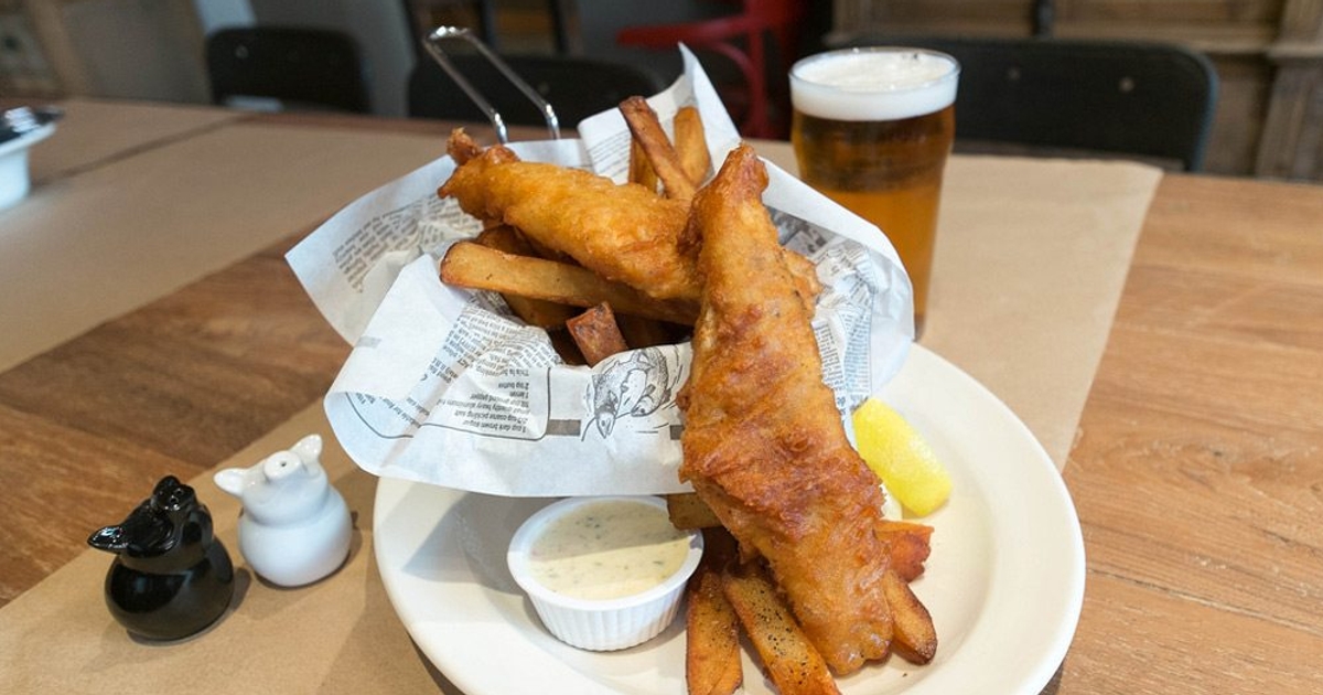 Introducing: The Fifth Pub House and Café, a casual addition to the The ...