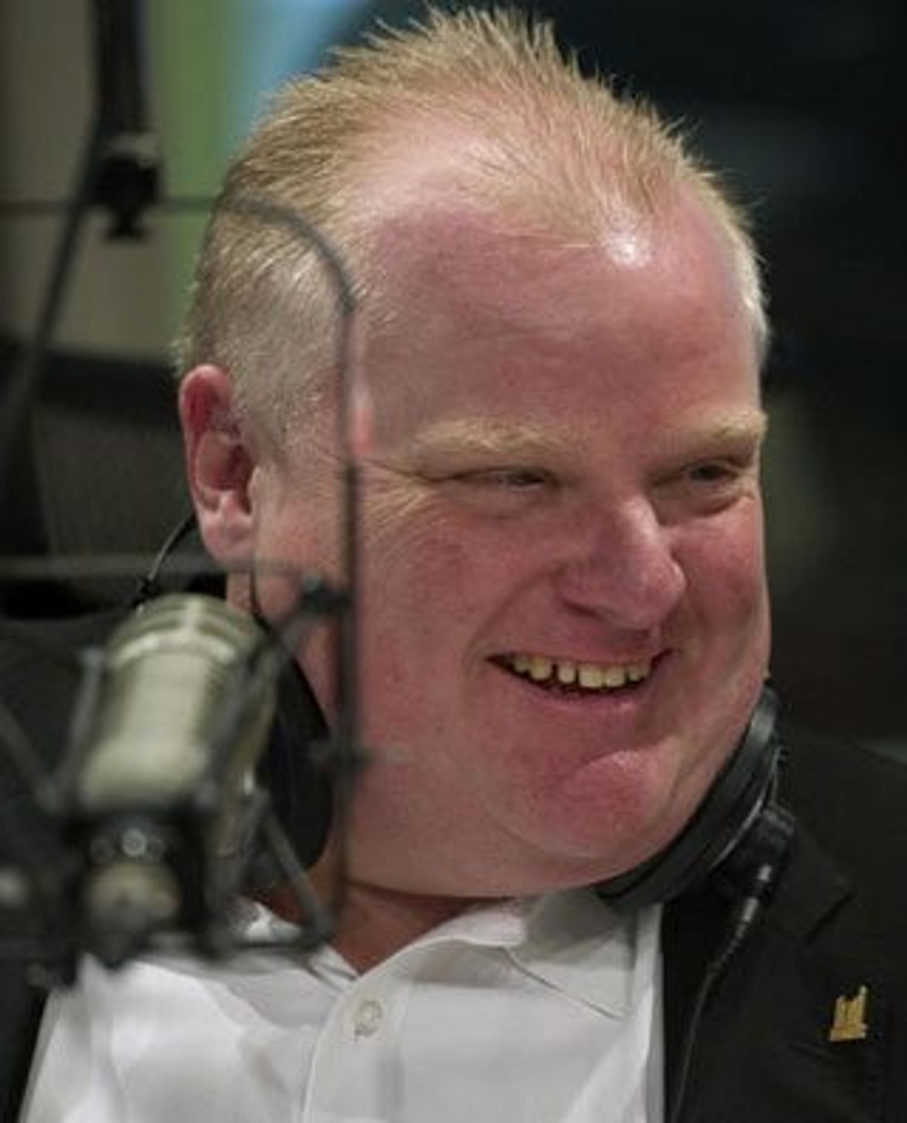 Did Rob Ford use a fake name to call a talk radio show last night ...