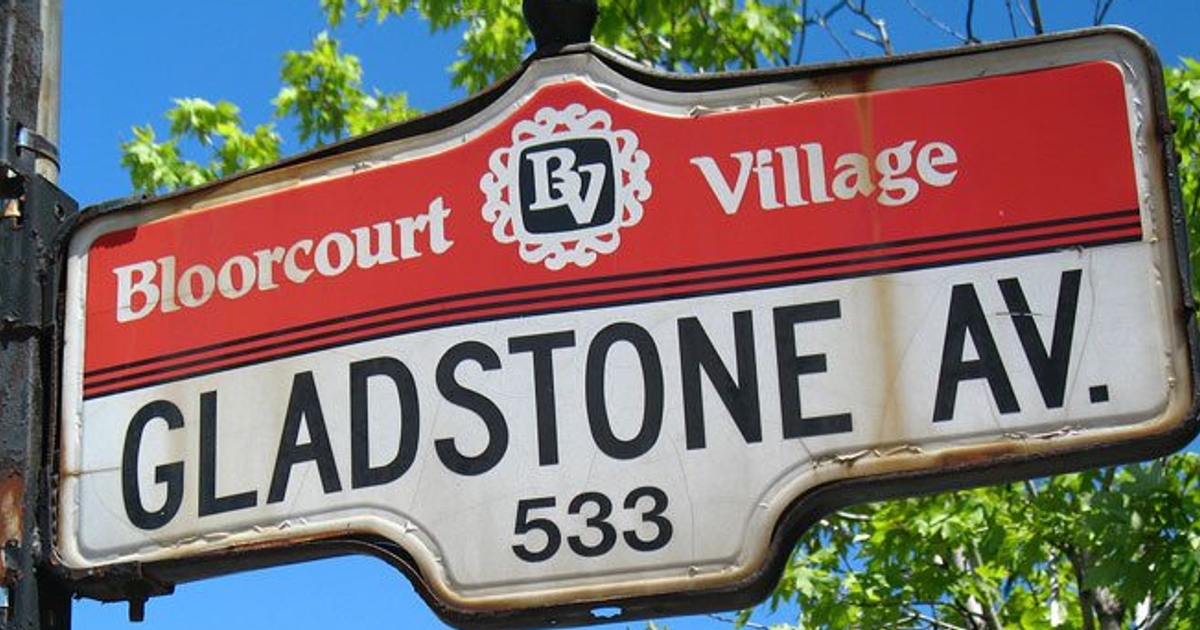 Want an old Toronto street sign? The city is auctioning them off ...