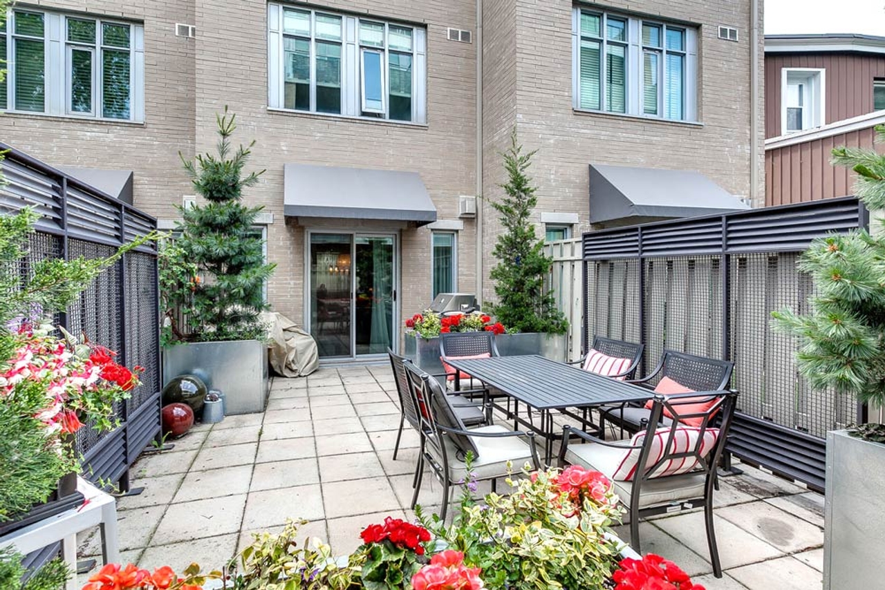 Condo of the Week: $1.3 million for a Moss Park townhouse with ...