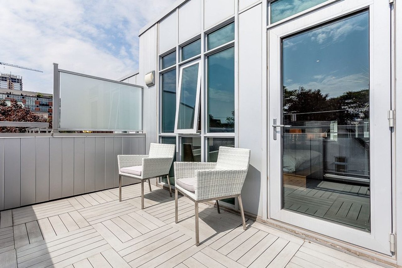 Condo of the Week: $1.3 million for a Moss Park townhouse with ...