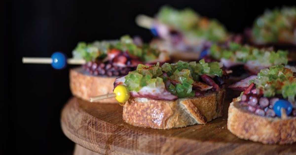 Review: Bar Raval, Grant van Gameren's College Street tapas bar, is ...