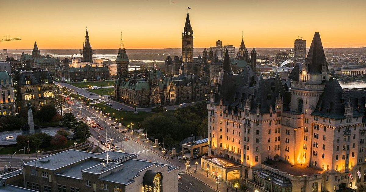 October 23 to 25 Weekend Getaway: Ottawa - Toronto Life