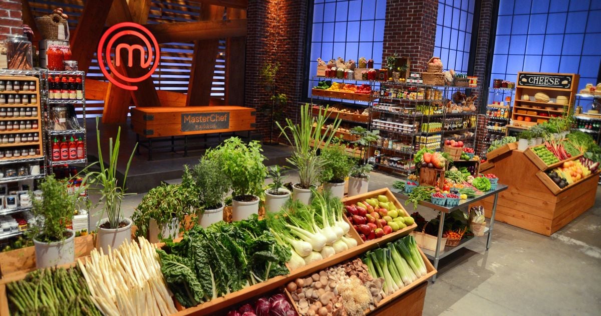 What's behind the scenes on MasterChef Canada’s season three set ...