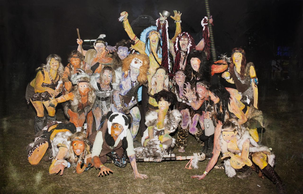 These photographs peer into the weird, psychedelic world of music ...