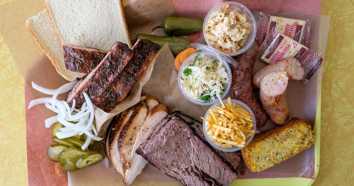 What's on the menu at J&J Bar-B-Que, a new Texas-style smokehouse ...
