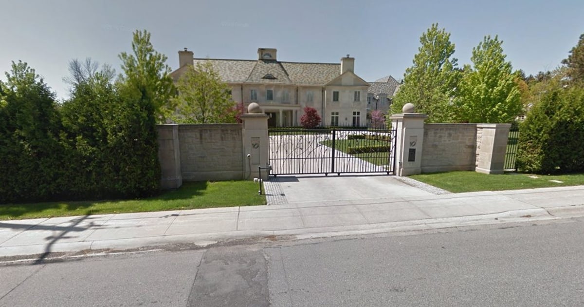 Alex Shnaider has finally sold his Bridle Path mansion for $22 million ...