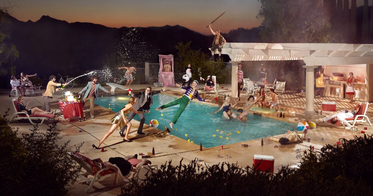 This photographer creates ridiculously elaborate freeze frames of wild ...