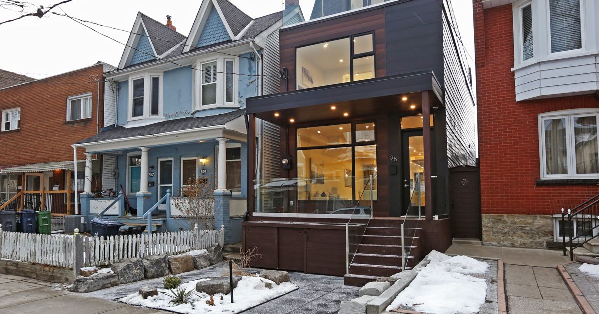 House of the Week: $2.7 million for a newly built home near the ...