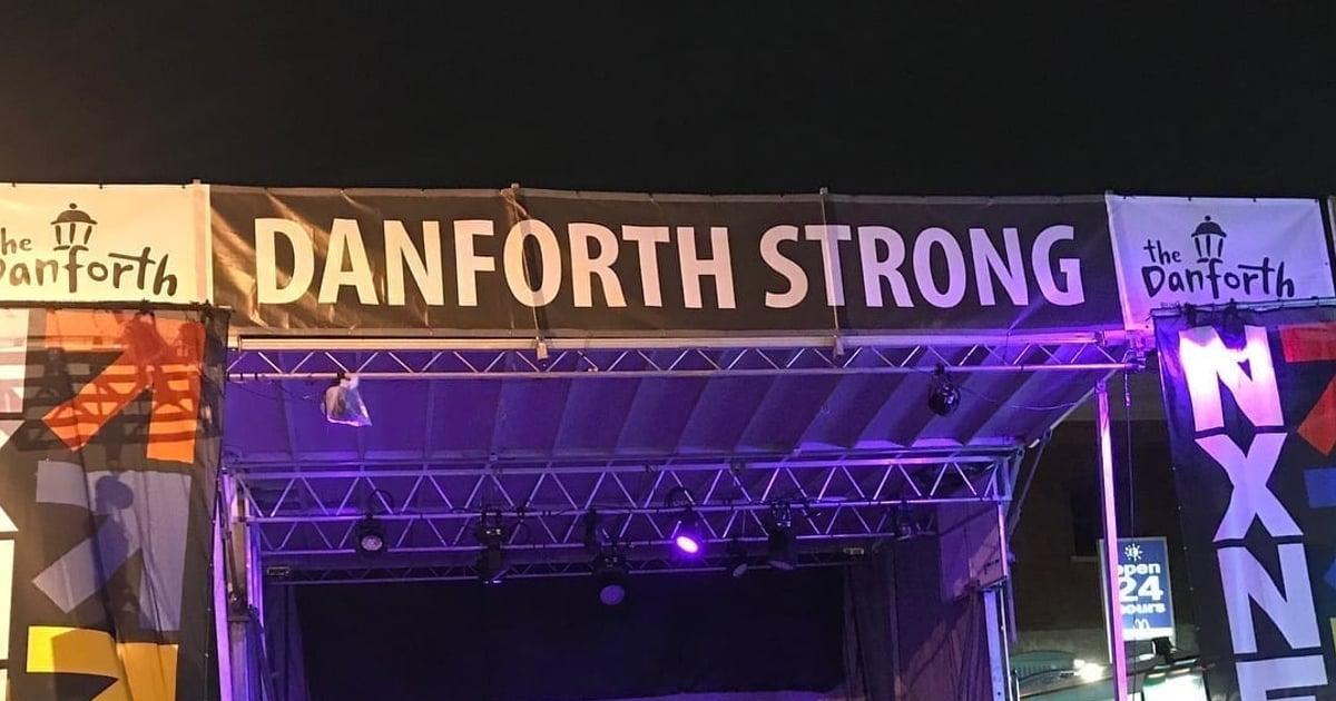 Some photos from an emotional Taste of the Danforth - Toronto Life