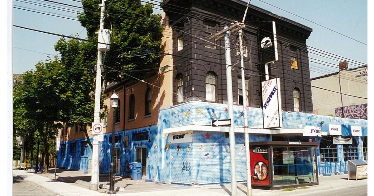 Here's what the Drake Hotel looked like before it became a Queen West ...