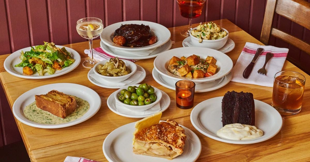 What's on the menu at the Fall Bright Tavern, a homey new spot in ...