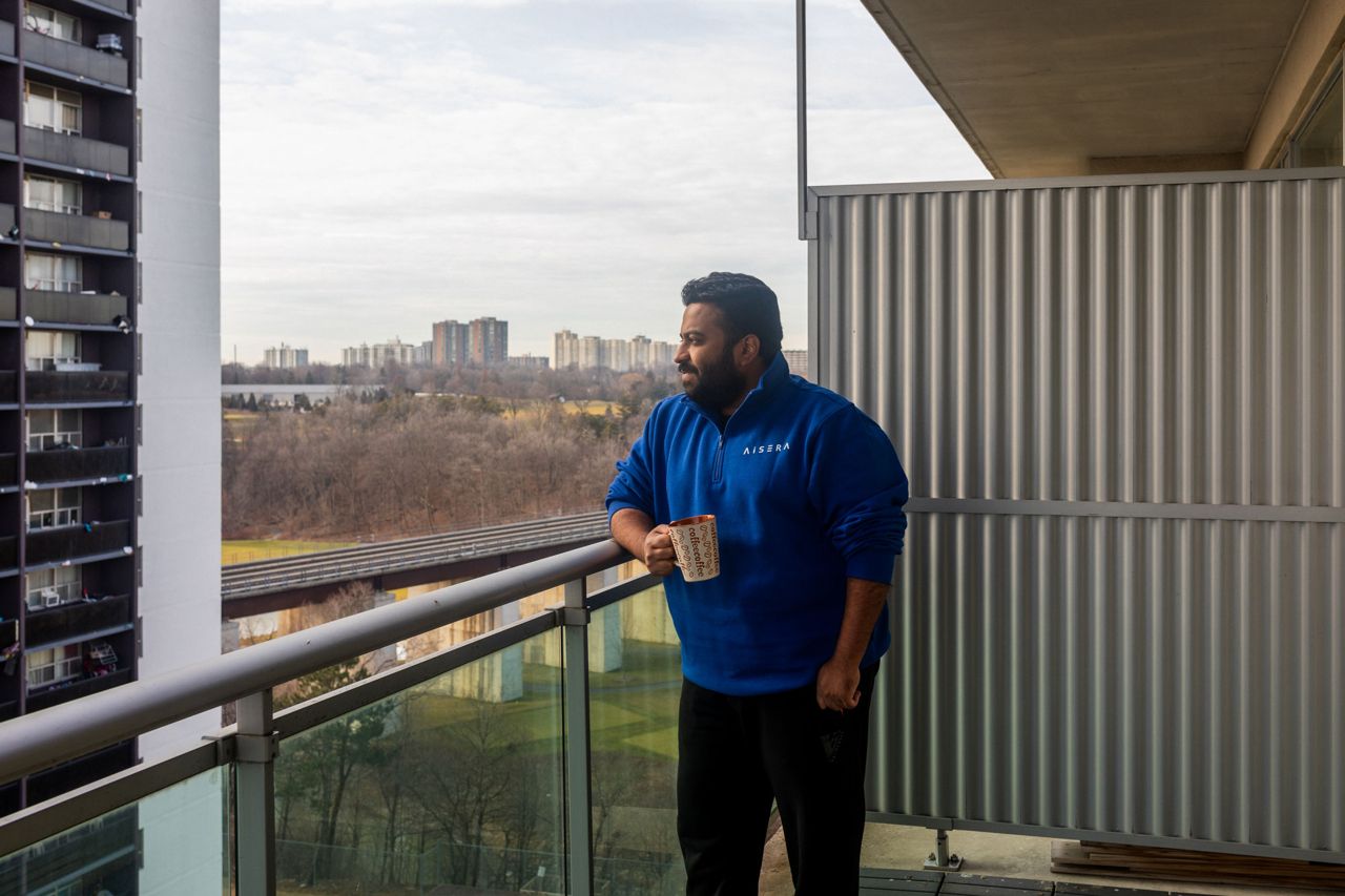 This generative-AI marketer makes $223,000 a year. How does he spend it ...