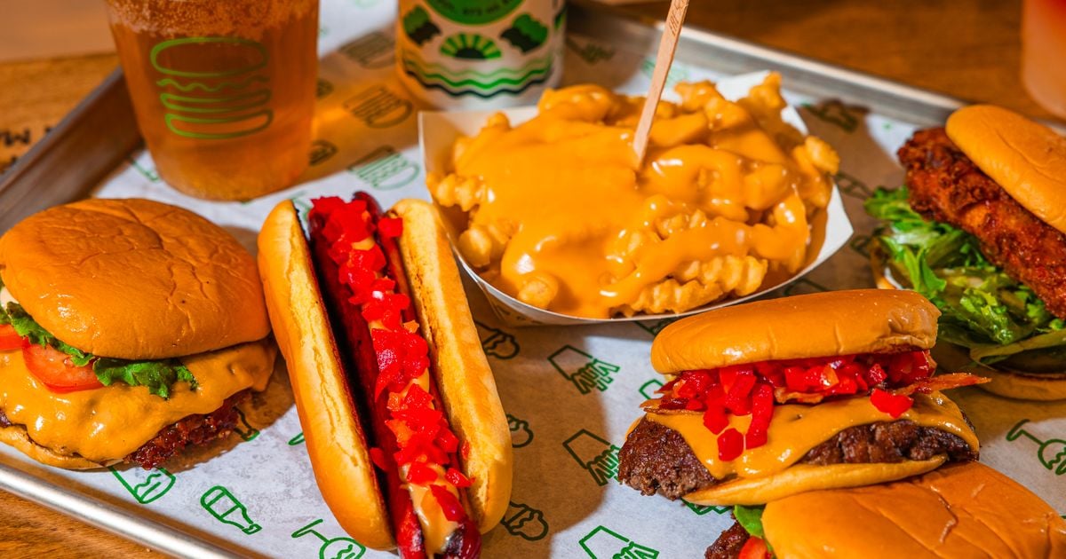 What’s on the menu at Shake Shack’s first Canadian outpost - Toronto Life