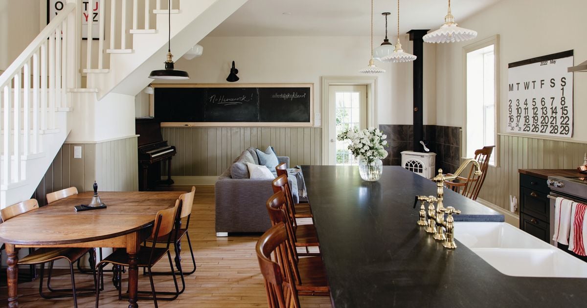 Inside a picturesque converted schoolhouse in Prince Edward County ...