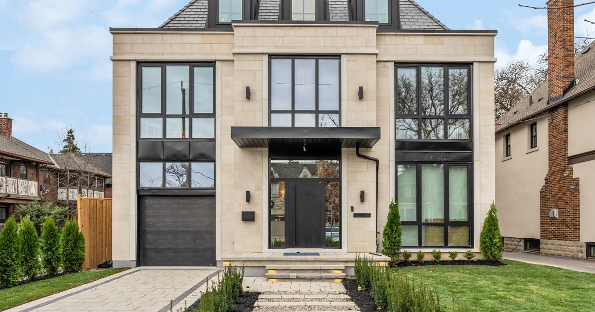 Surreal Estate: $5.9 million for a built-from-scratch green fort just ...