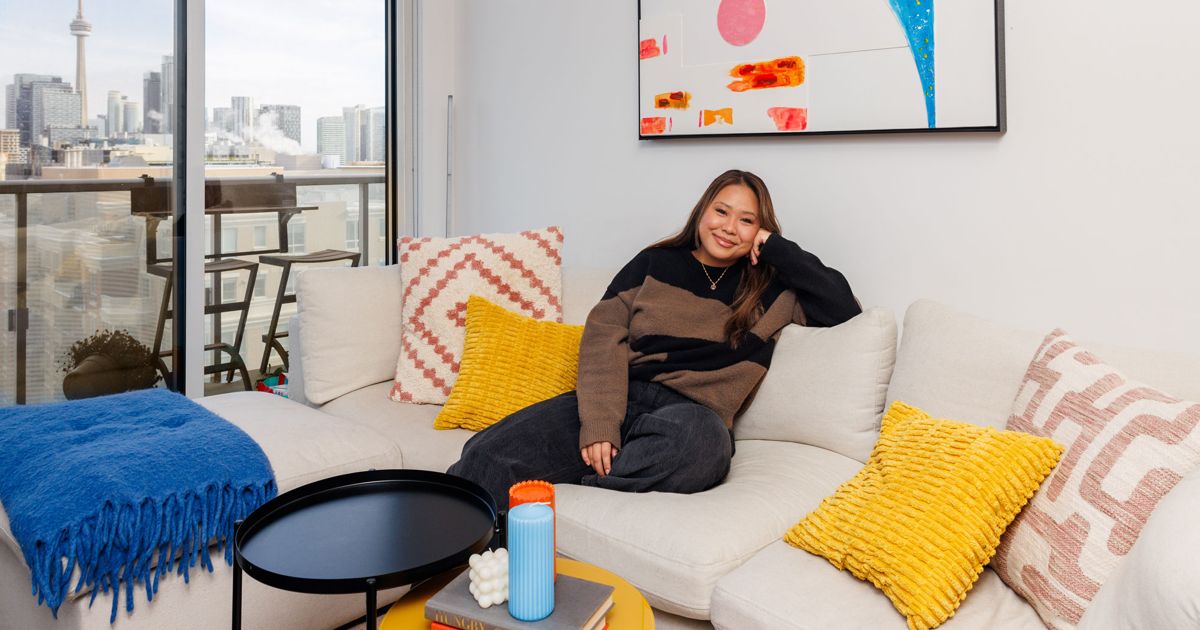 This content creator makes $130,000 a year. How does she spend it ...