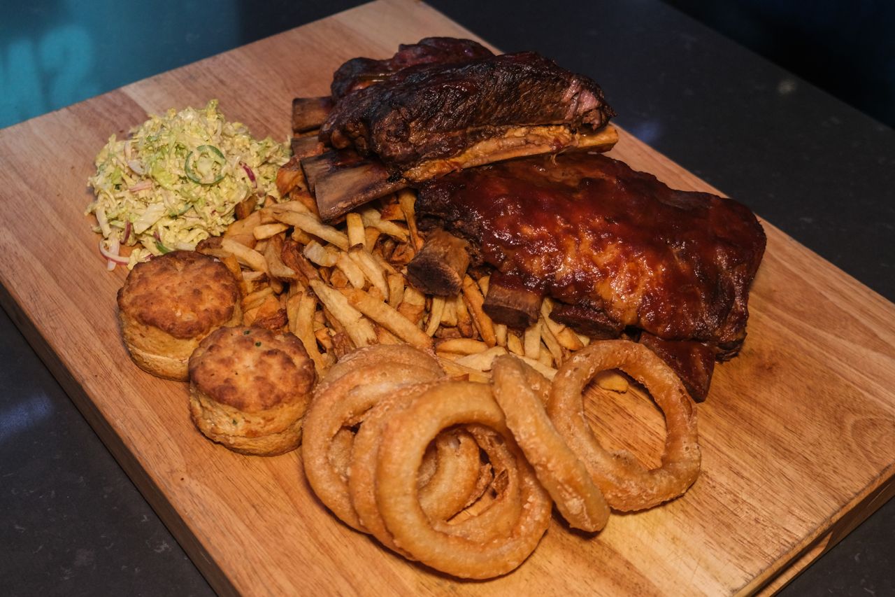 Are you fan enough to eat six pounds of beef in 48 minutes? - Toronto Life
