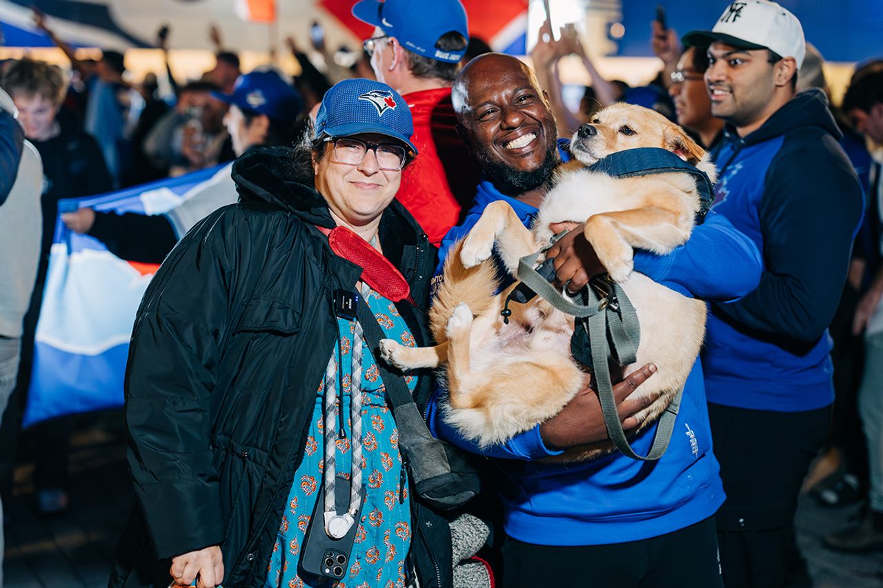 "I have 40 Blue Jays group chats": How Torontonians feel about heading ...
