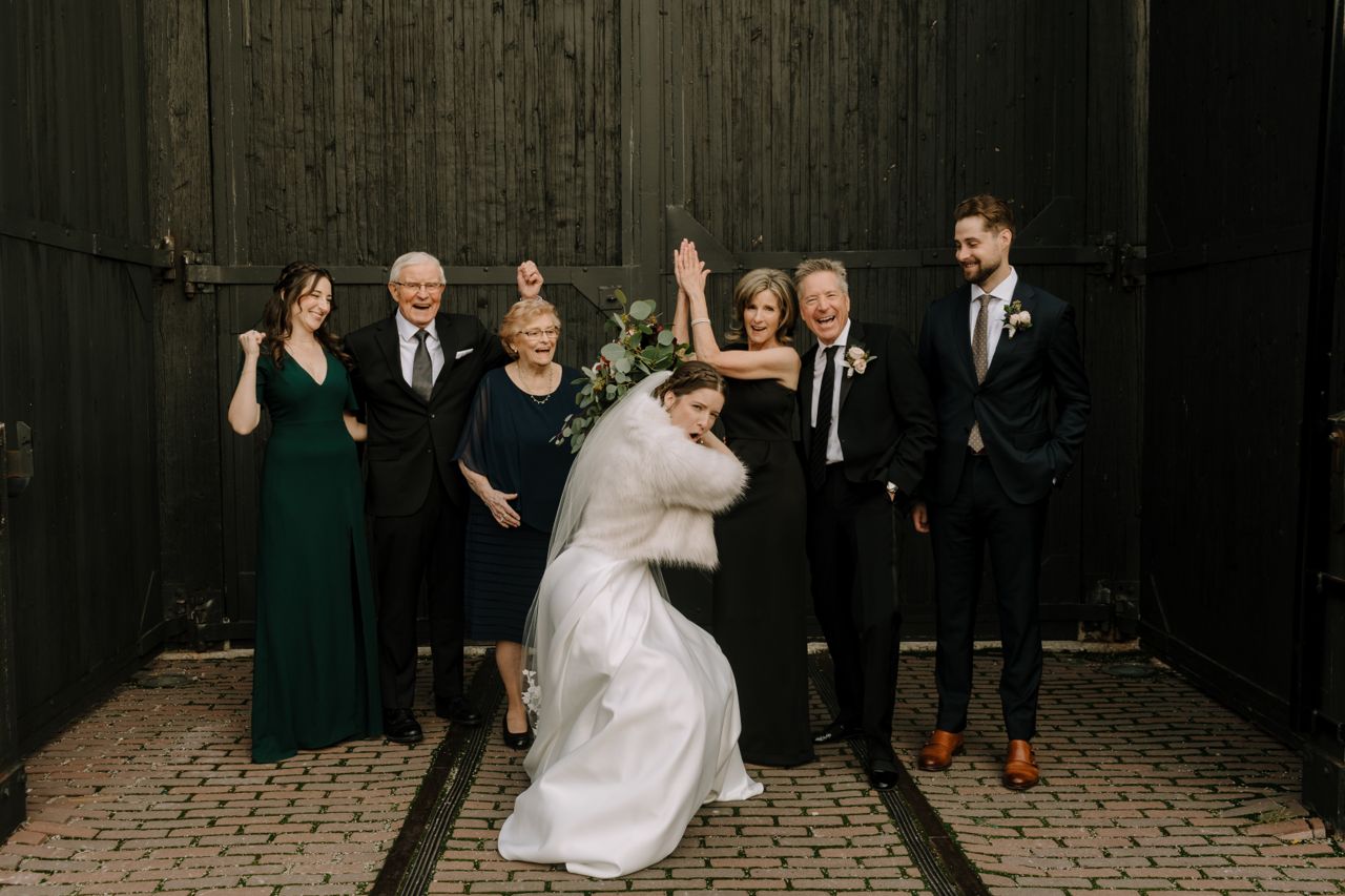 This couple accidentally had a Blue Jays–themed wedding - Toronto Life