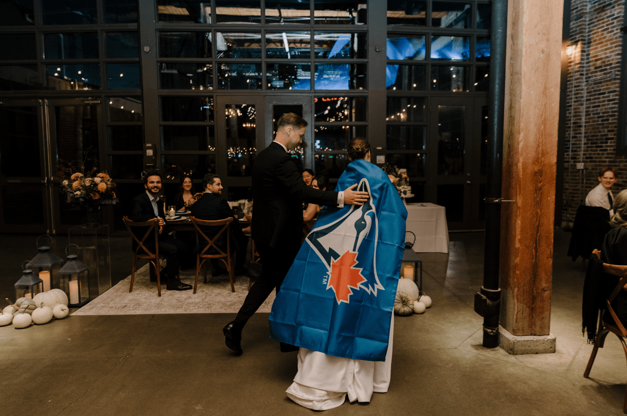 This couple accidentally had a Blue Jays–themed wedding - Toronto Life