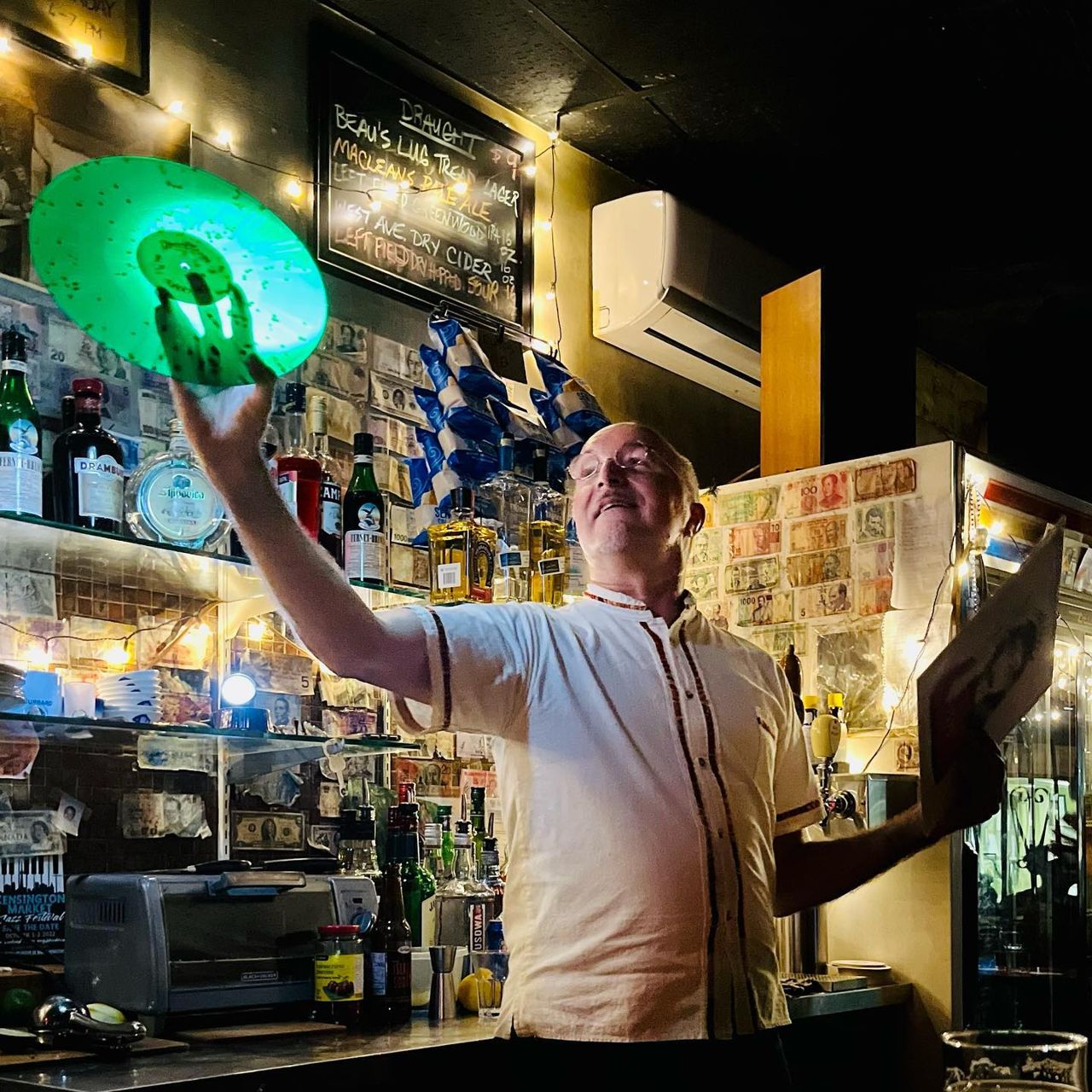 Toronto’s best dive bars - Toronto Life