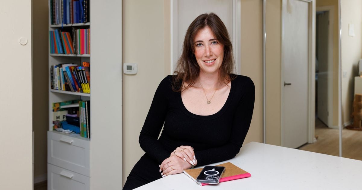 This entrepreneur is on track to make $23,000 this year. How does she ...