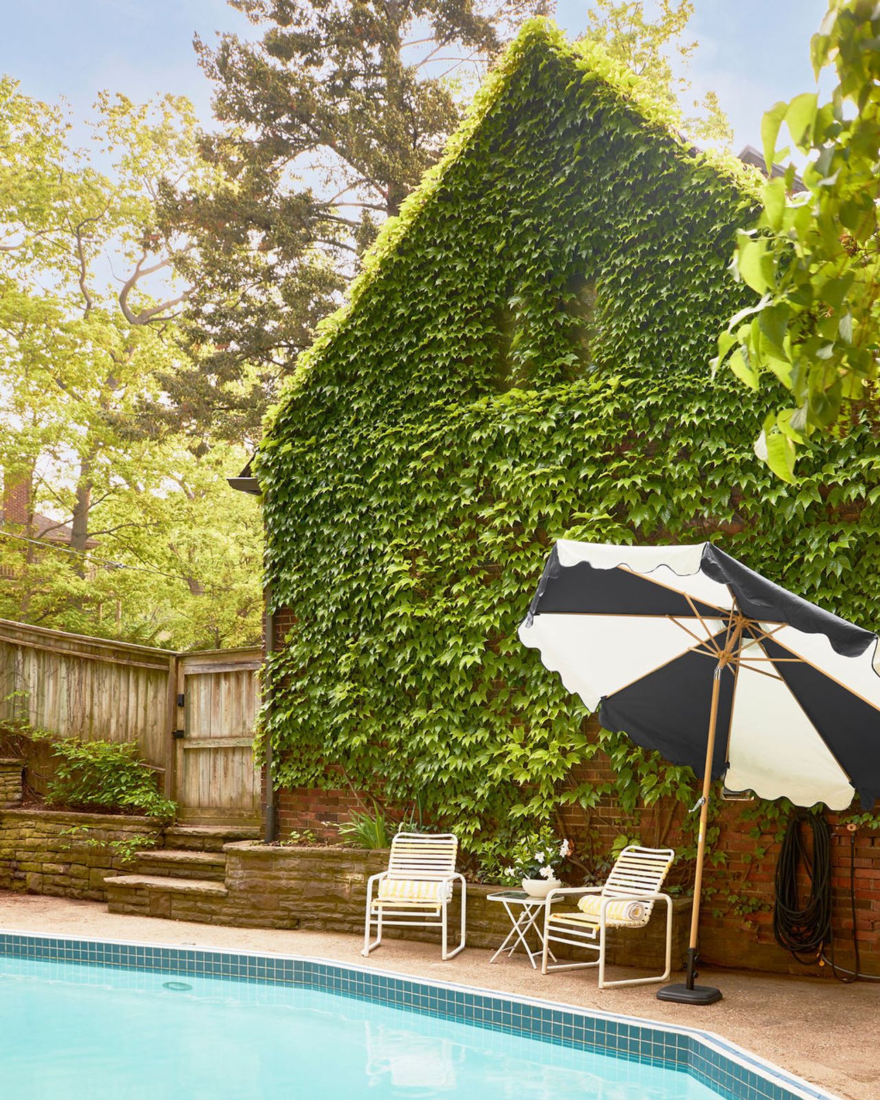 How one couple transformed a rock-and-roll Upper Beaches home once ...