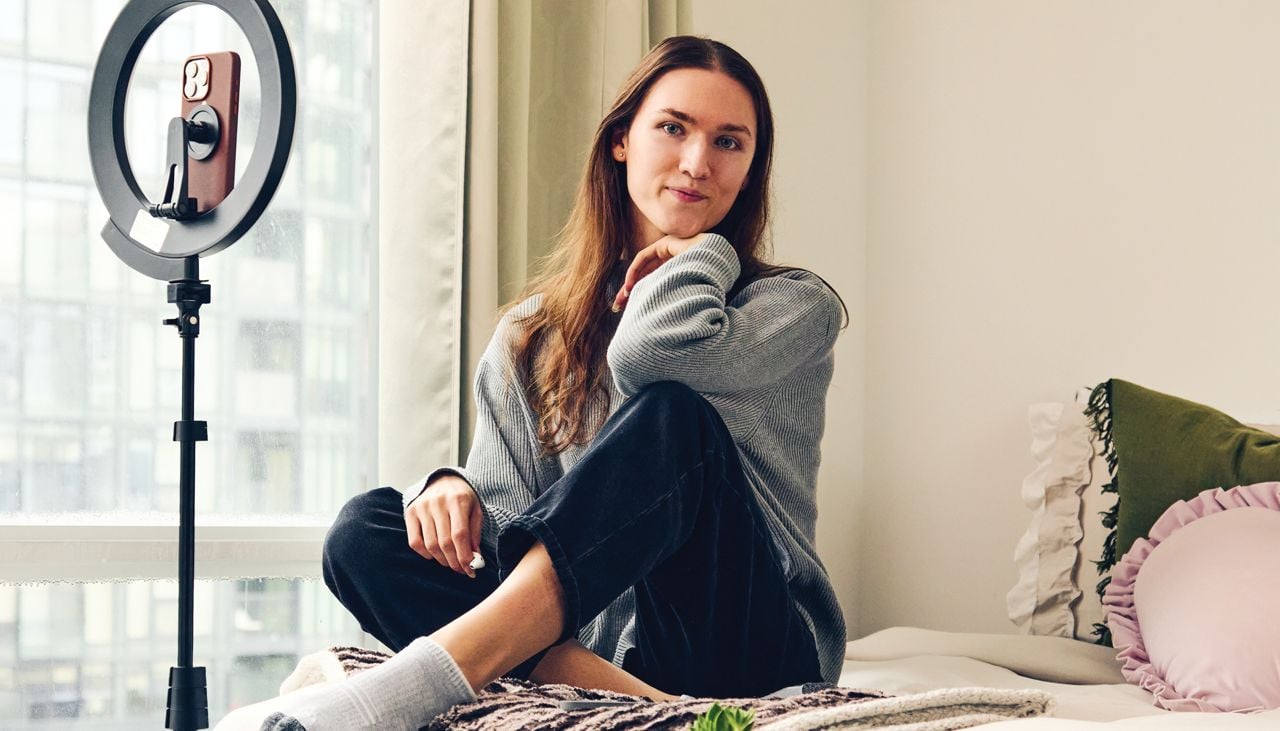 Young and Retired: Meet the super-savers quitting work decades before ...