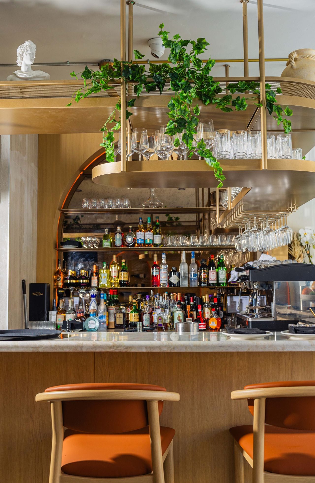 This new Italian restaurant replaced a long-standing Little Italy ...