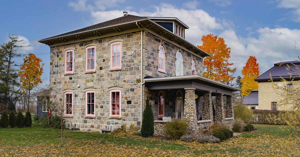 Inside a technicolour rural farmhouse lovingly restored by director Eva ...