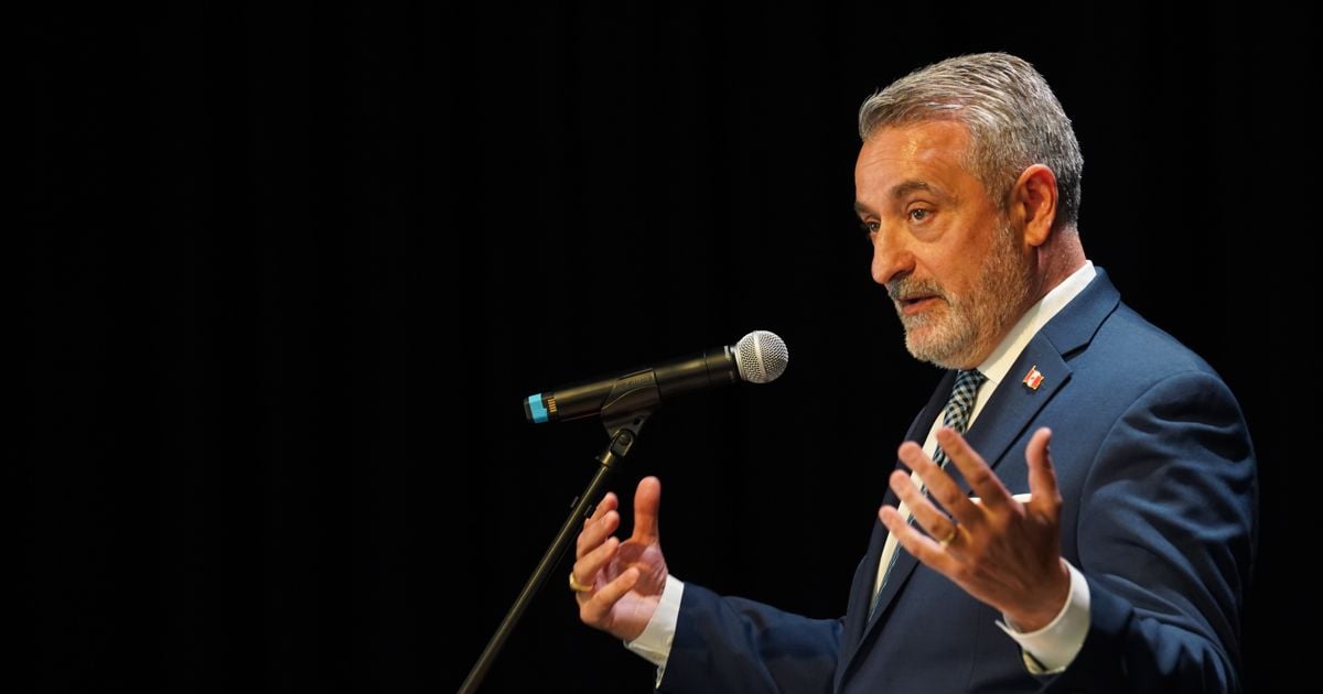 High school students in Ontario will need to pass a financial literacy ...