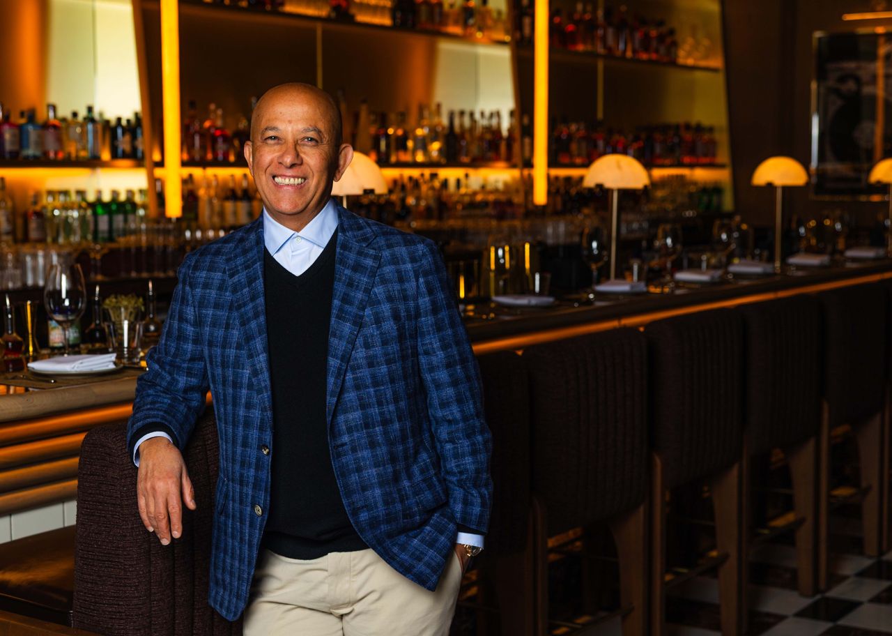 Inside Riley's Fish and Steak, an over-the-top new restaurant for surf ...