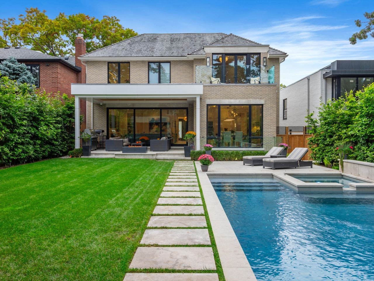 $9.5 million for a Lawrence Park mansion with a temple to shoes ...