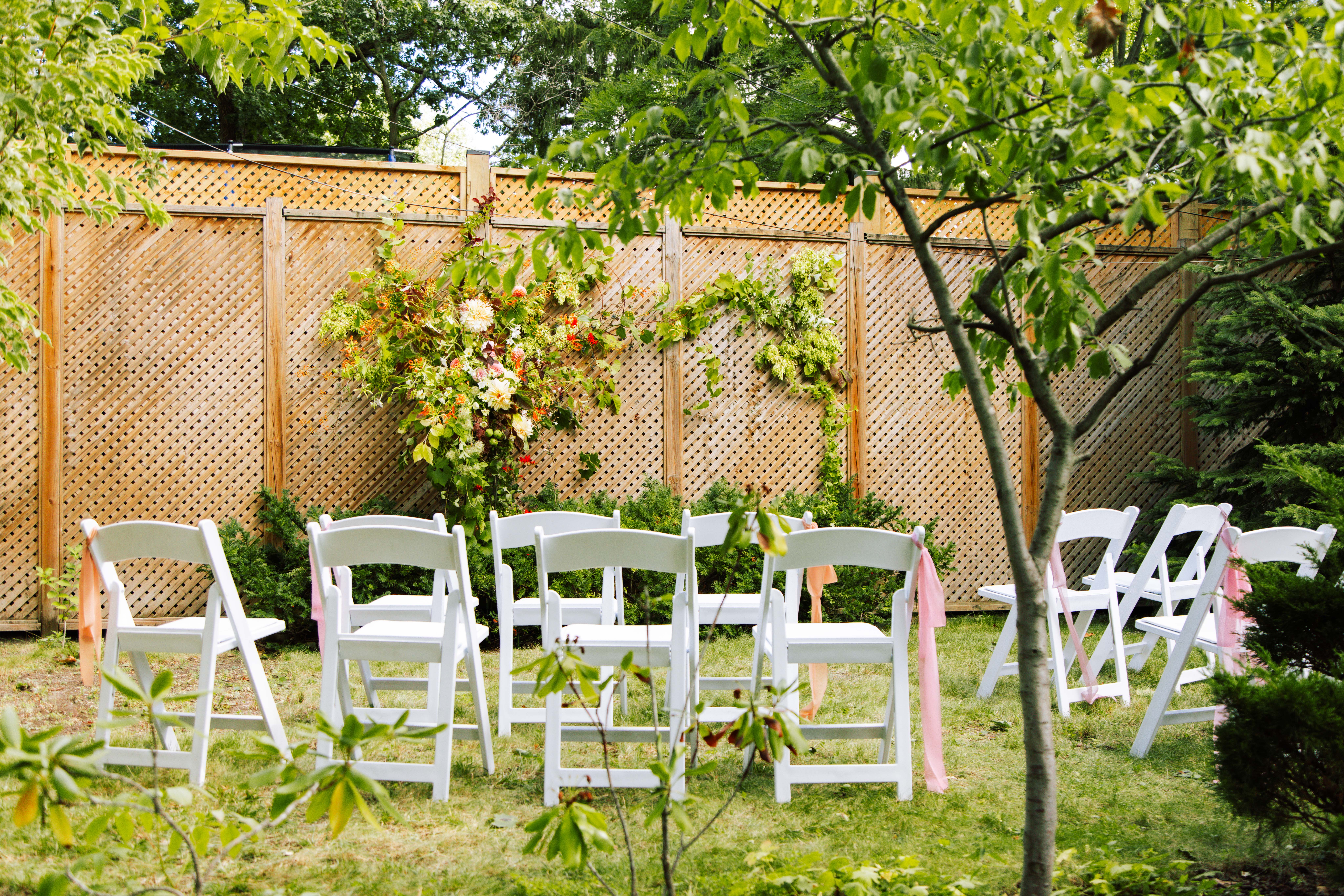 Inside the epicurean backyard wedding of two pasta-loving gourmands ...